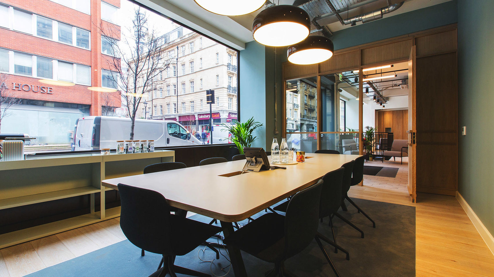 Book Meeting Room 3, TOG, Great Portland Street (London) – HeadBox
