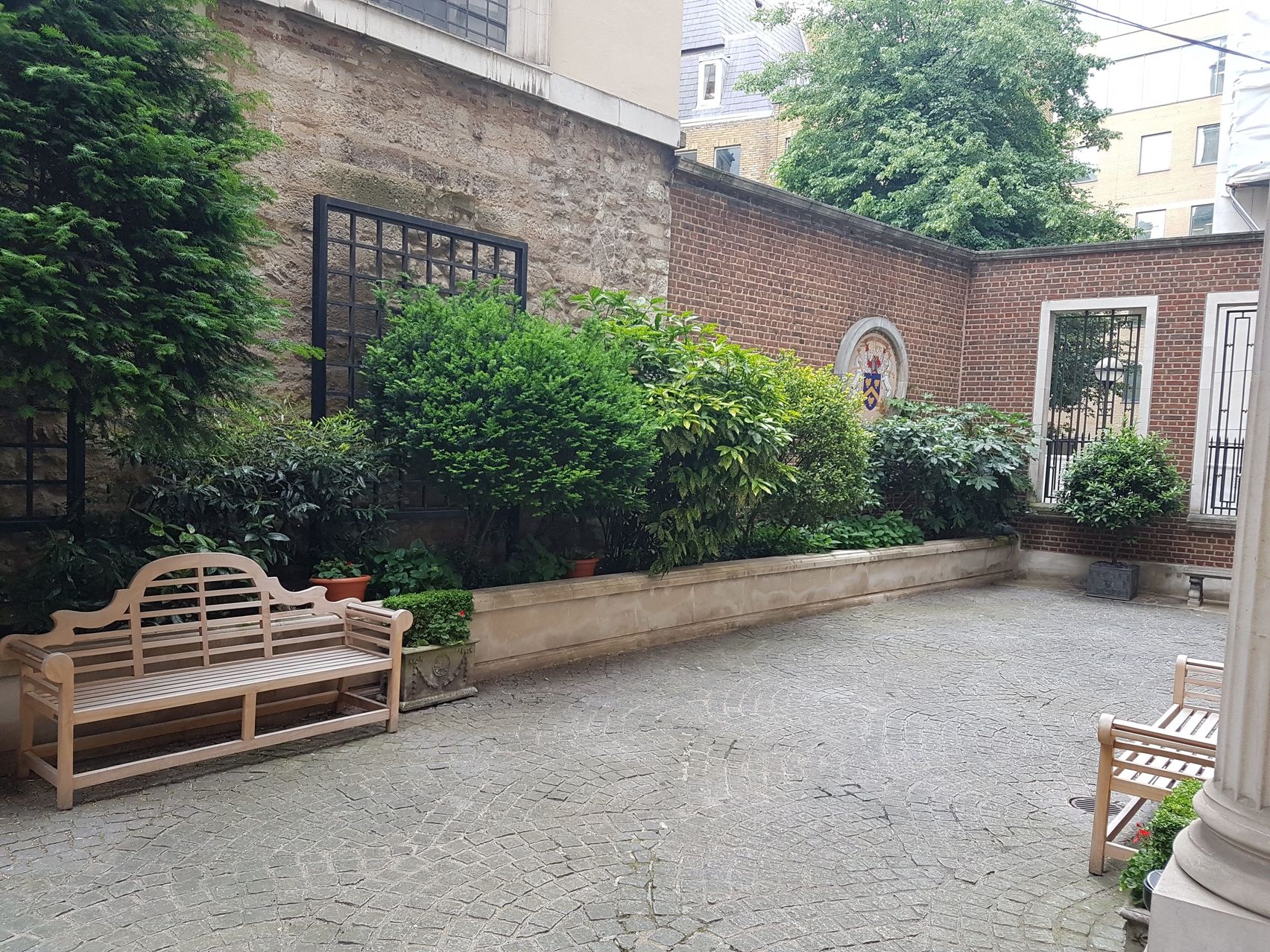 Book Courtyard, Saddlers' Hall (London) – HeadBox
