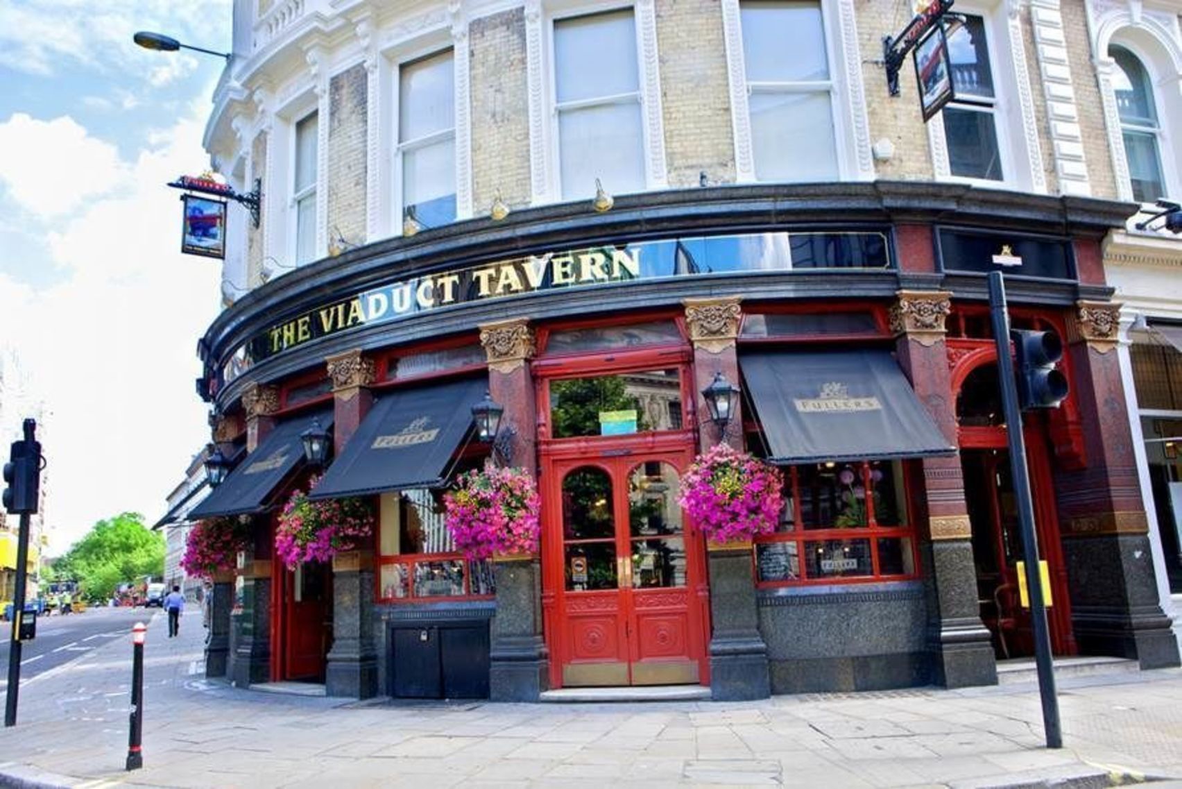 Book Whole venue hire, The Viaduct Tavern (London) – HeadBox